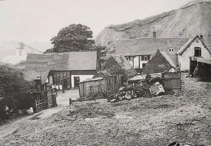 Tales of Old Portway – rowleyregislosthamlets.co.uk